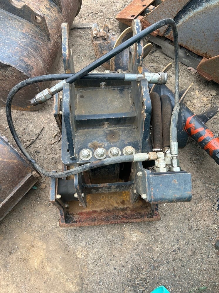 Hoe Pack - Watkins Tractor & Supply Co.